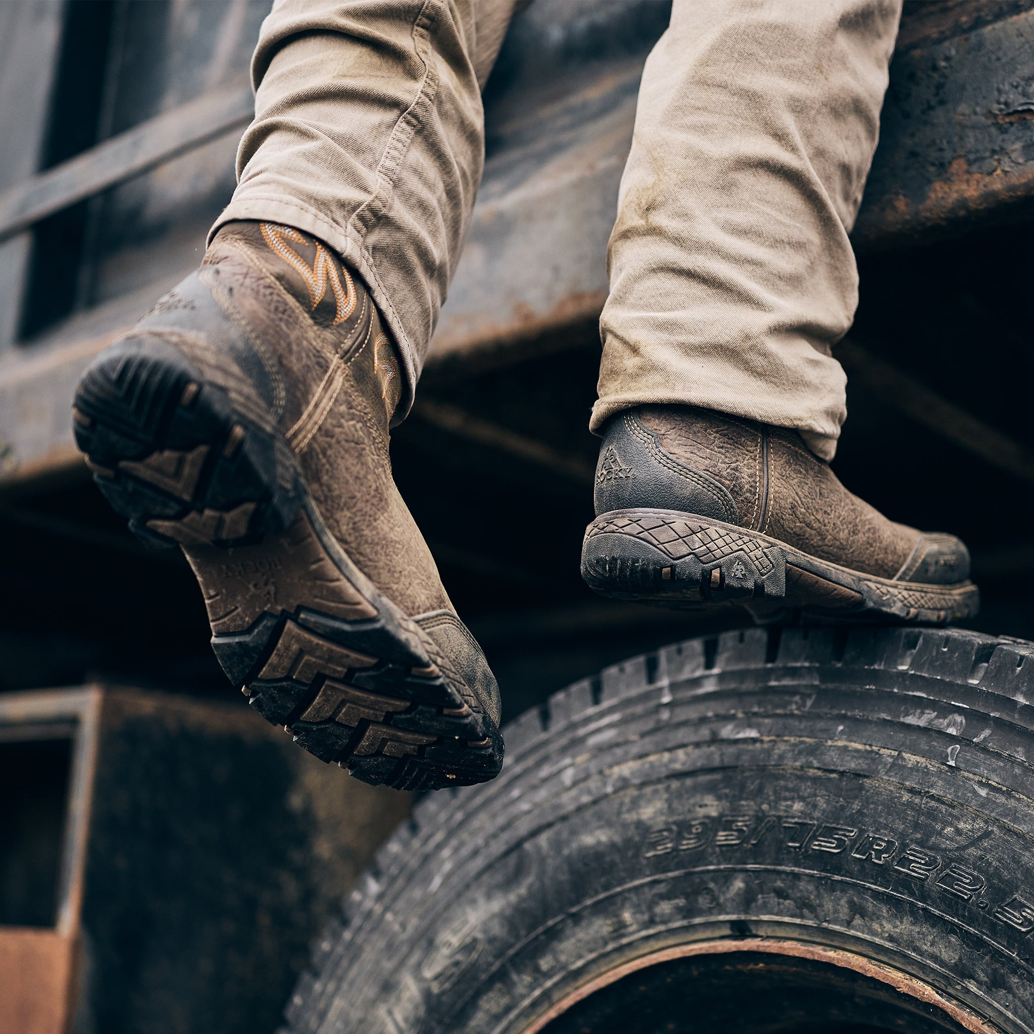 IronHawk – Rocky Boots